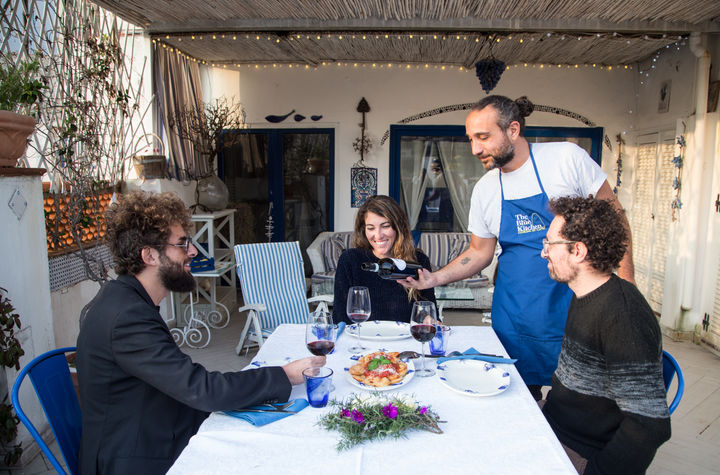 Meet That Guy From Naples: An Introduction to His Home - Cookly Magazine