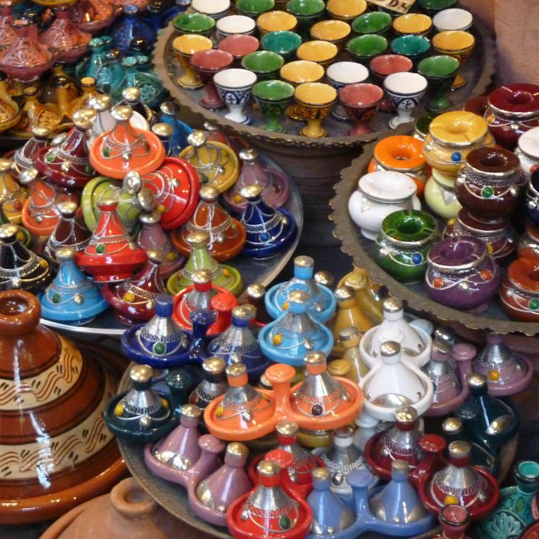 How to Choose the Right Tagine for Your Kitchen - Cookly Magazine