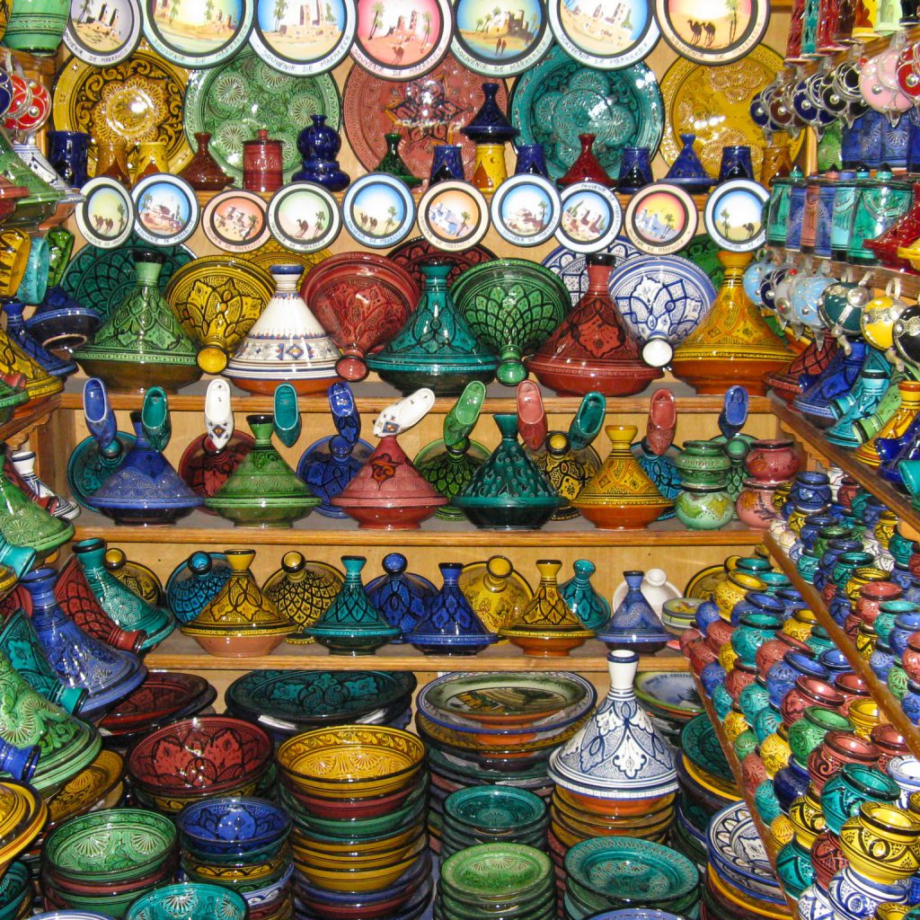 How to Choose the Right Tagine for Your Kitchen - Cookly Magazine